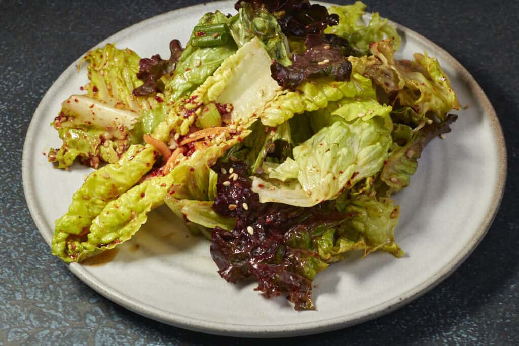 Korean Lettuce Salad (Sangchu Geotjeori) - Brand New Vegan